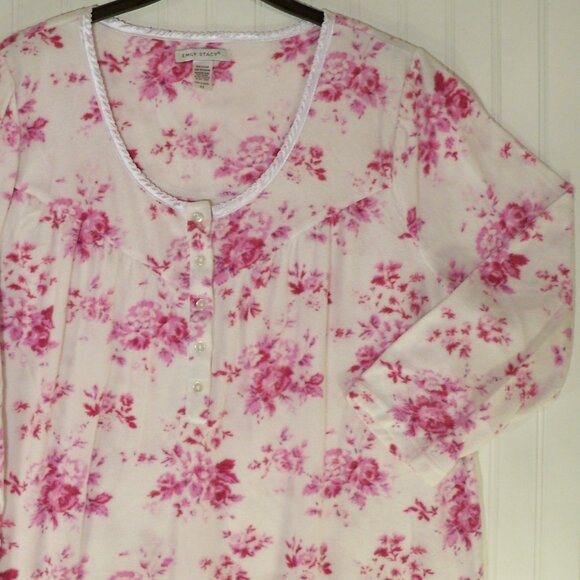 Emily Stacy | Intimates & Sleepwear | Emily Stacy Floral ...